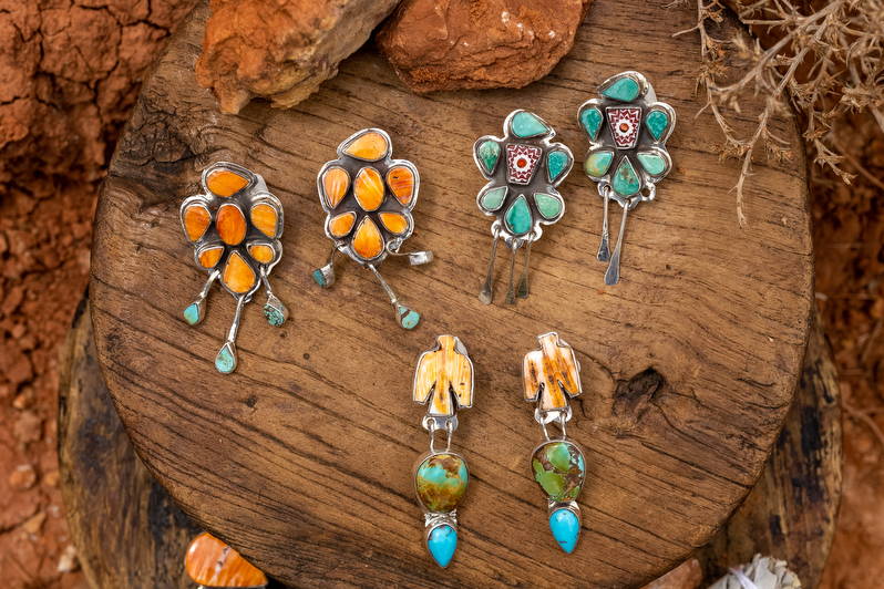 OSCAR’S SPREADING HIS WINGS - Double D Ranch