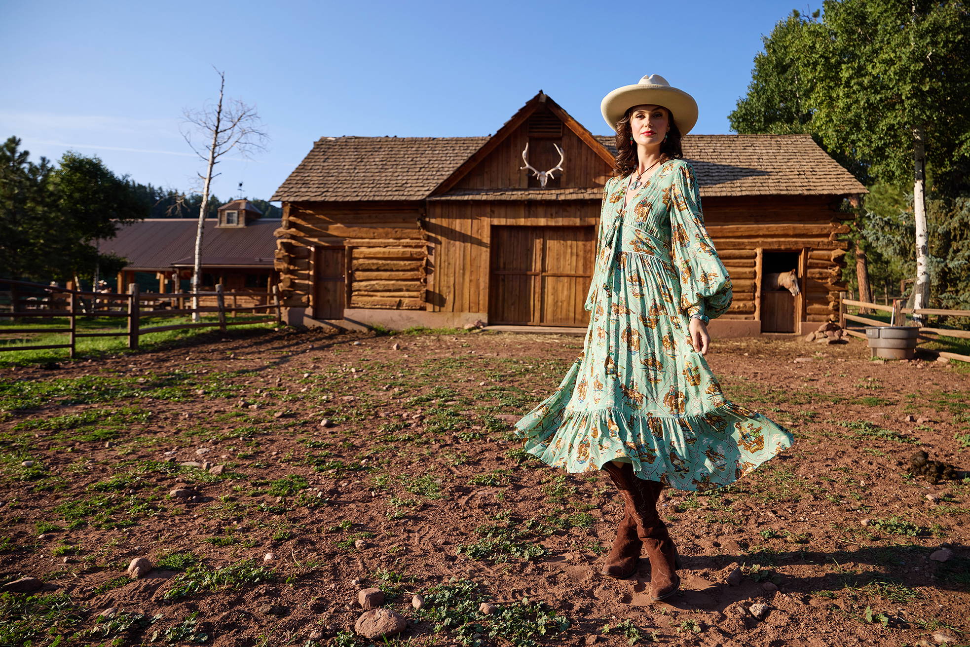 WELCOME TO ROMANCE & RUSTLERS - Double D Ranch